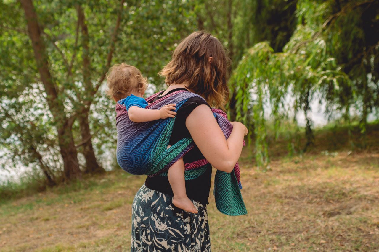 Cours portage bébé Toulouse - Douc'éveil